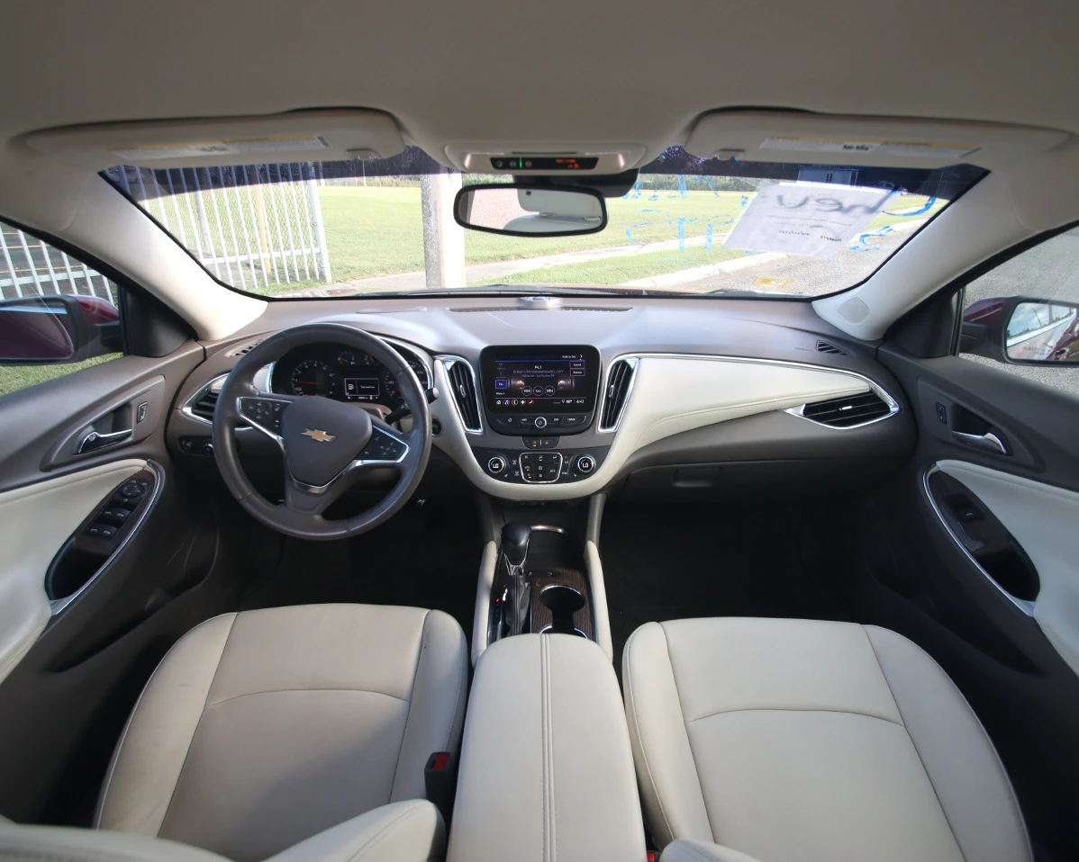 2021 Chevrolet Malibu LT - Wheels Damar Auto Group